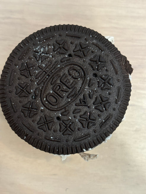 (1) Single Oreo Ice Cream Sandwich Add-On – Freezed Treats And Sweets